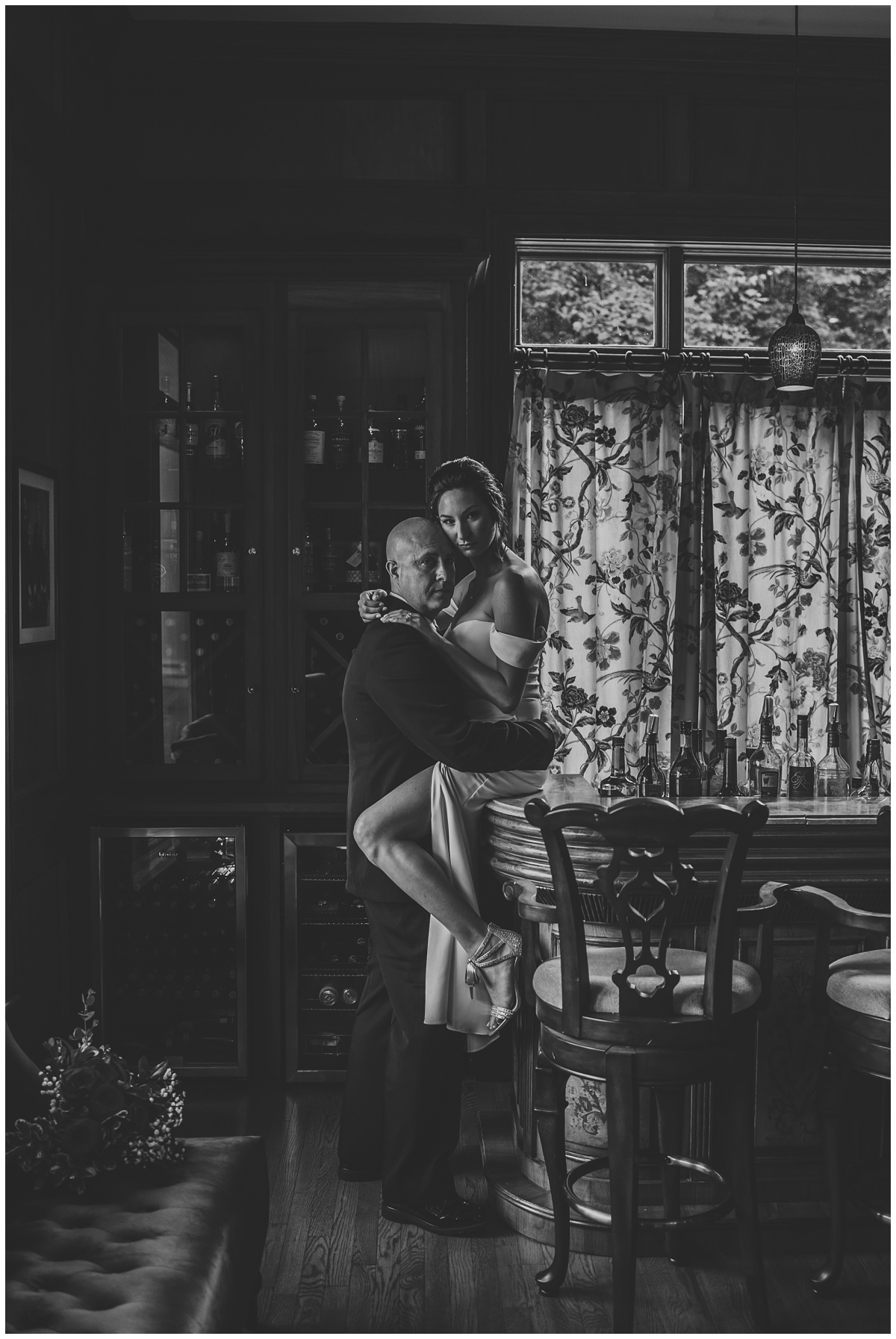 Christopher Place Elopement | willowandrove.com